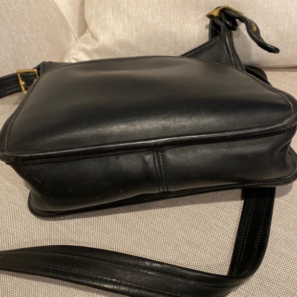 Coach | Bags | Vintage Coach Leather Purse Bag Flap Zip Closure | Poshmark